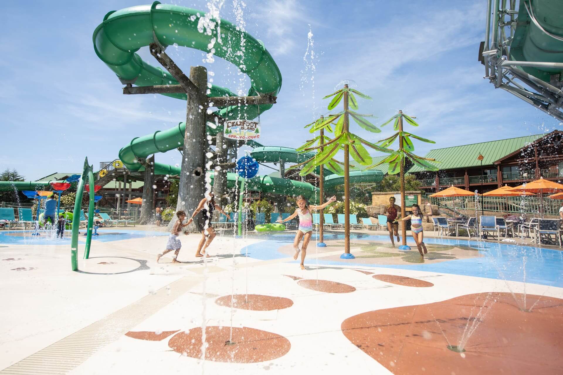 New Frontier Outdoor Waterpark Wilderness Resort Wisconsin Dells