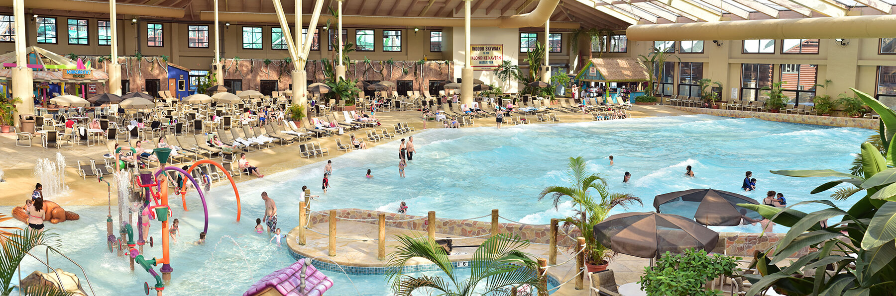 Wild WaterDome indoor water park | Wilderness Resort Wisconsin Dells