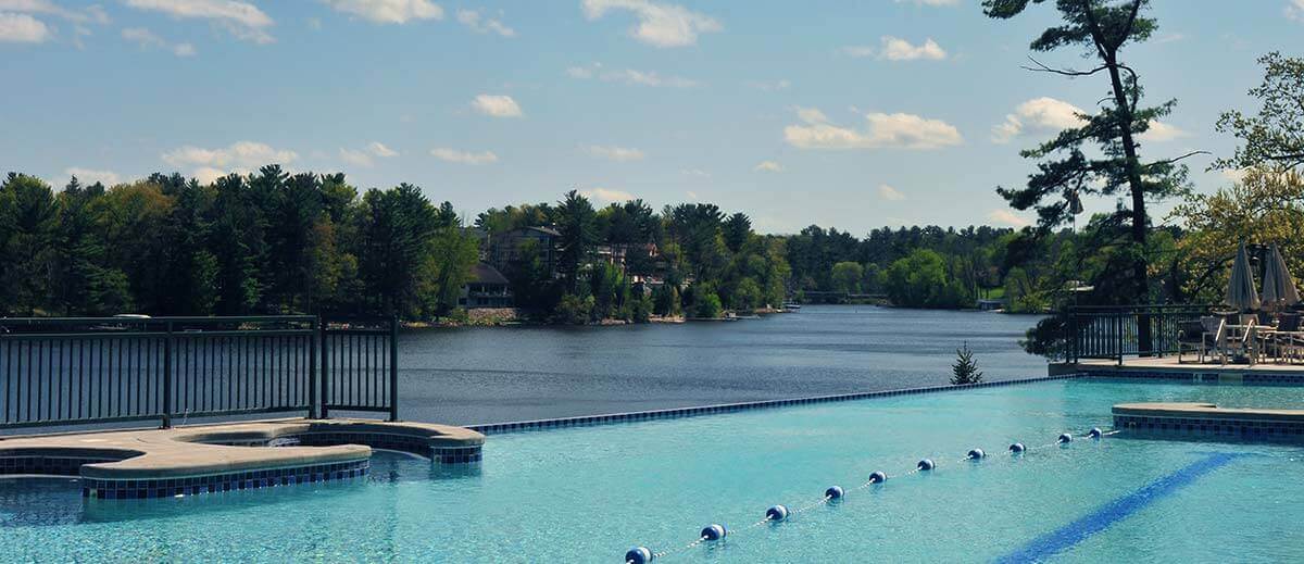 Cubby's Outdoor Waterpark - Wilderness Resort