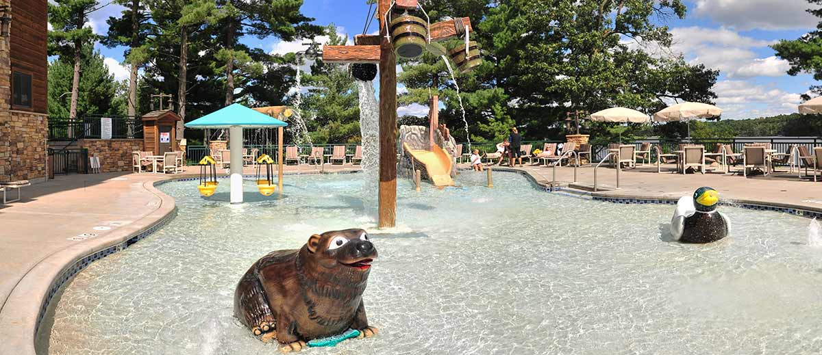 Cubby's Outdoor Waterpark - Wilderness Resort