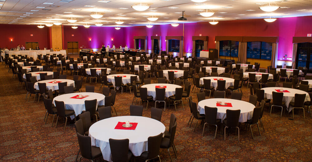Sandstone Ballroom - Glacier Canyon Lodge