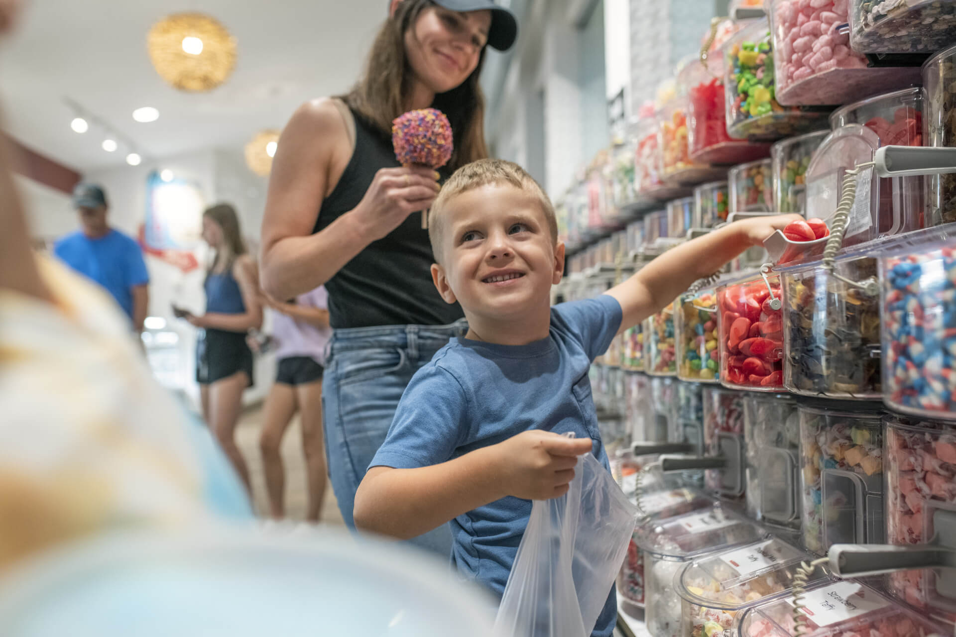 The Candy Cabin - Wilderness Resort