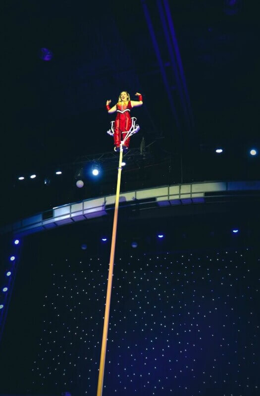 Bello's Circus Extreme at Dells Dinner Adventures - Wilderness Resort