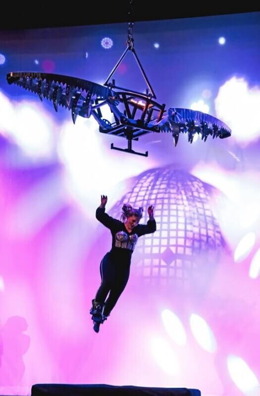 Bello's Circus Extreme at Dells Dinner Adventures - Wilderness Resort